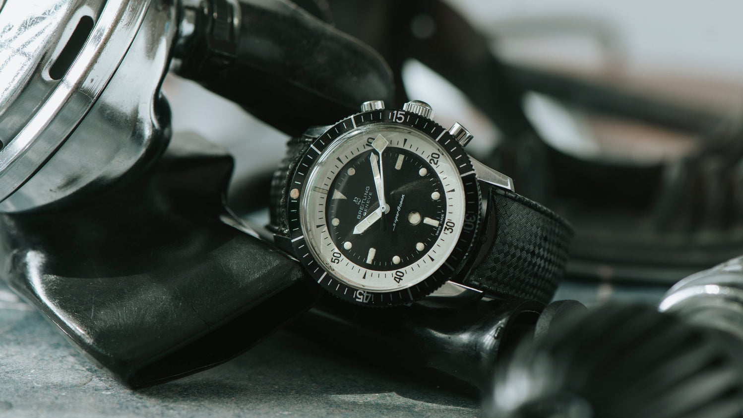 Breitling’s Unique ‘Slow-Counting’ SuperOcean Chronograph Reference 20 ...