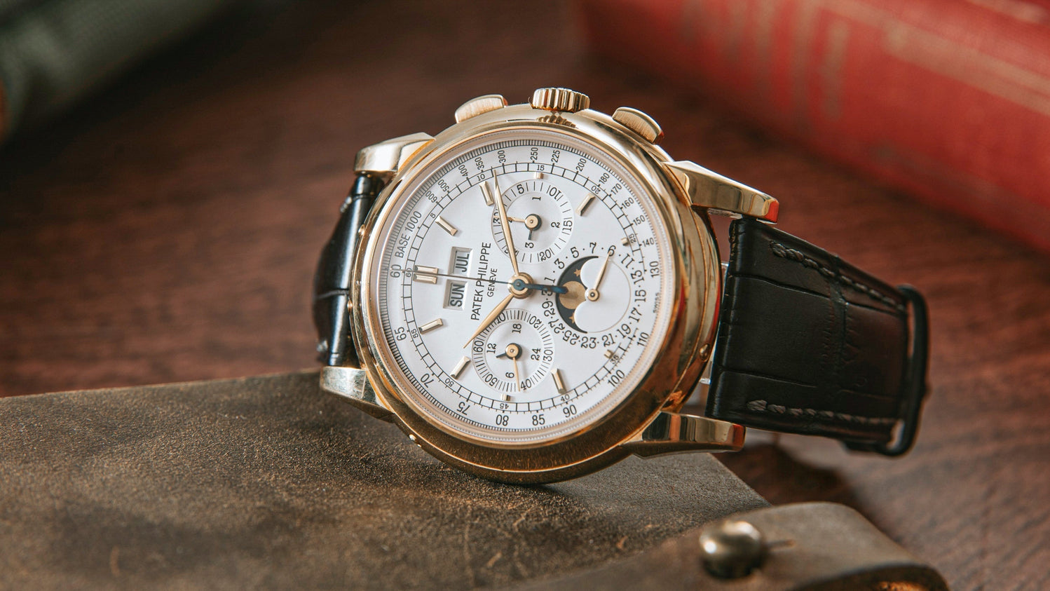 The Patek Philippe 5970: A Tribute to a Legend – Analog:Shift