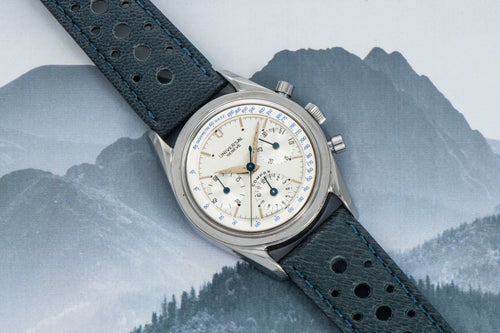 Universal Genève Compax – Analog:Shift