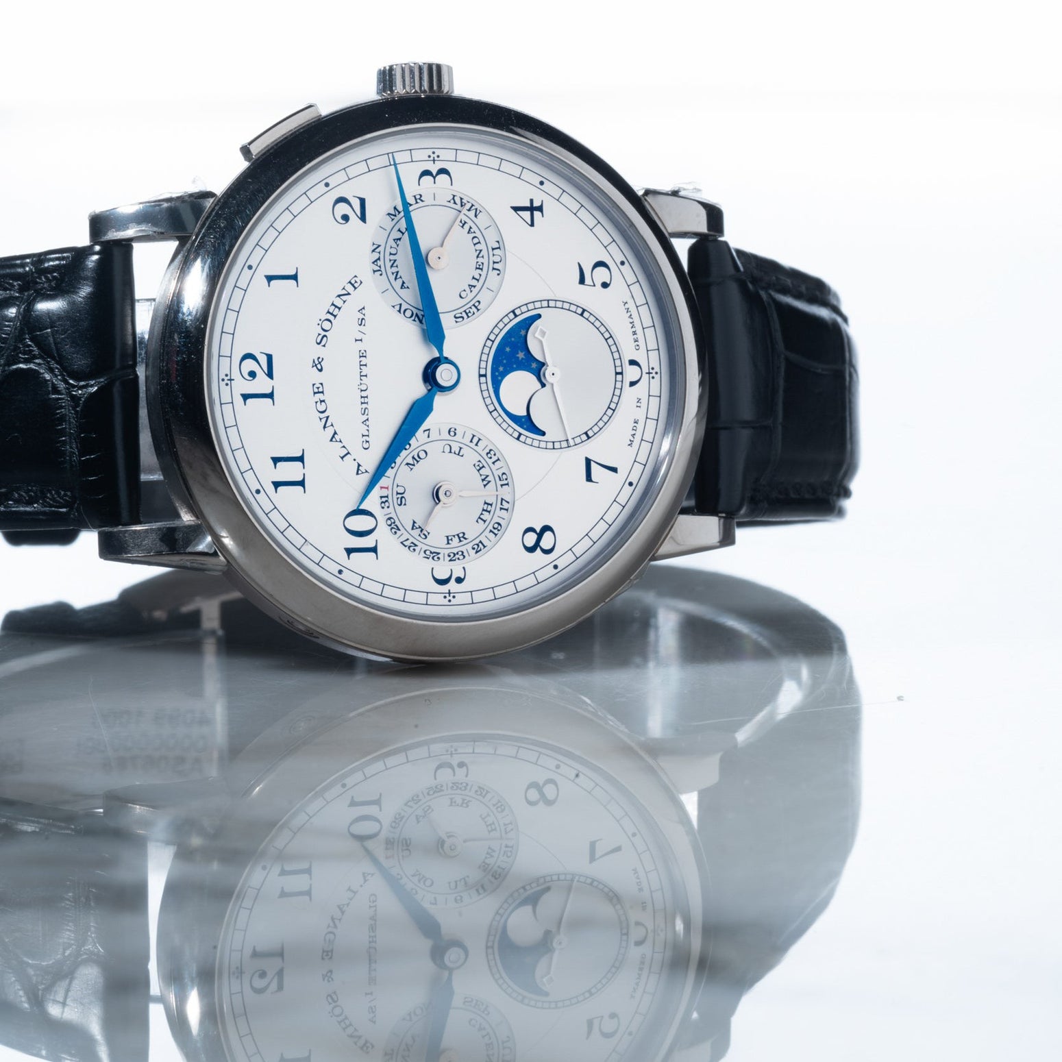 A. Lange & Söhne Lange 1815 Annual Calendar – Analog:Shift