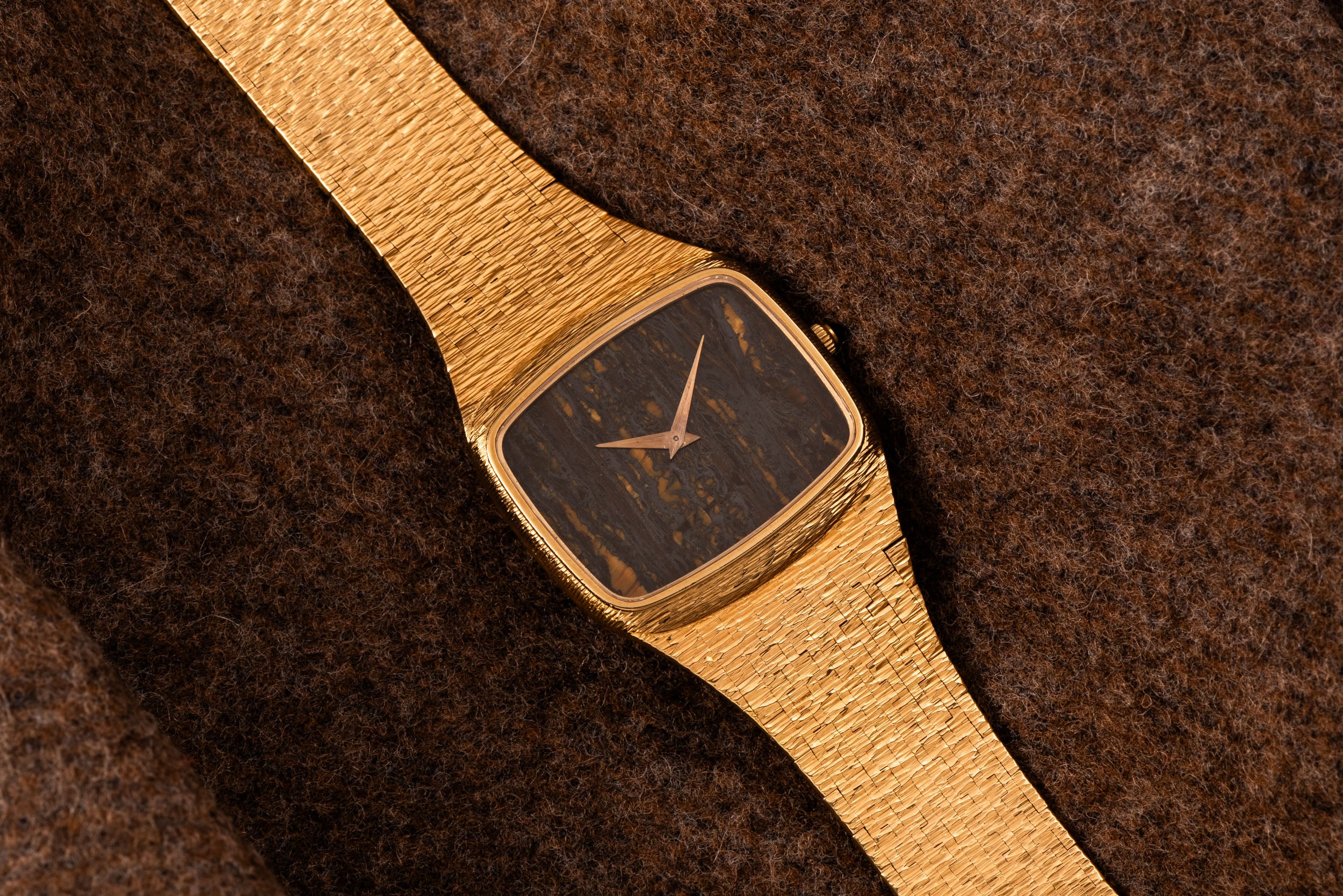 Piaget 'Obsidian' Dial Dress Watch – Analog:Shift