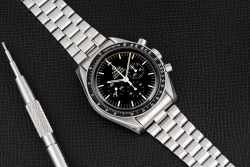 Omega Speedmaster Professional – Analog:Shift