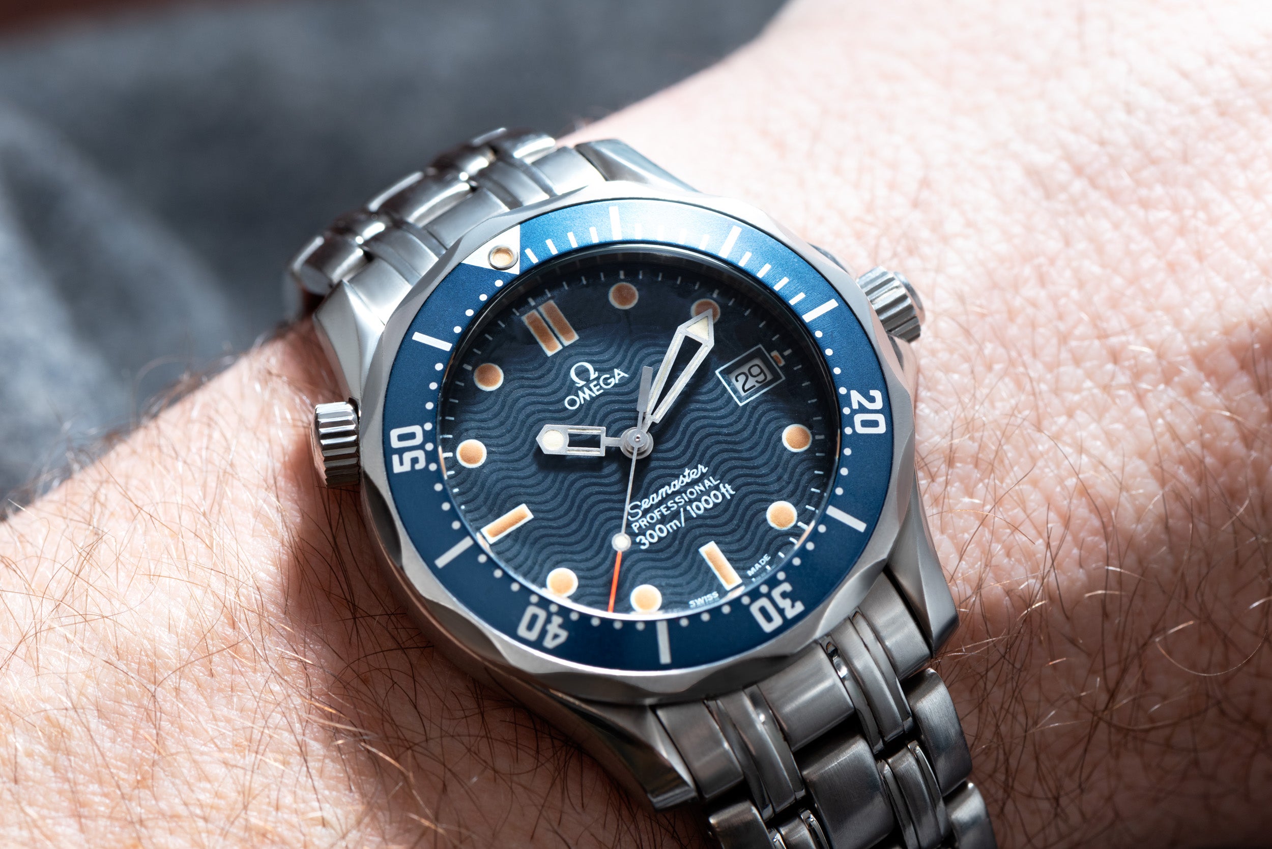Omega Seamaster 300 Professional Midsize Quartz – Analog:Shift