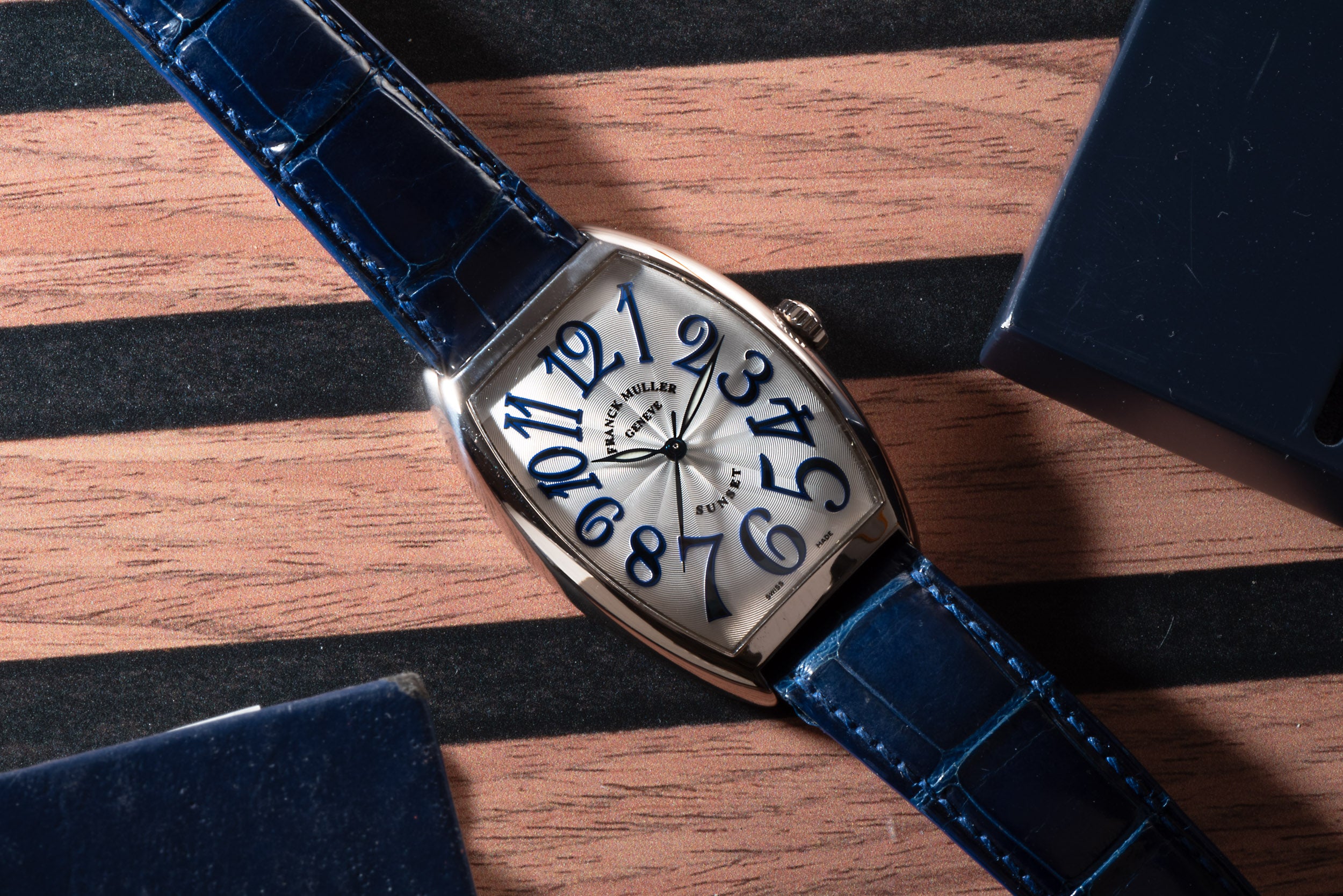 Franck Muller Cintree Curvex 'Sunset' – Analog:Shift