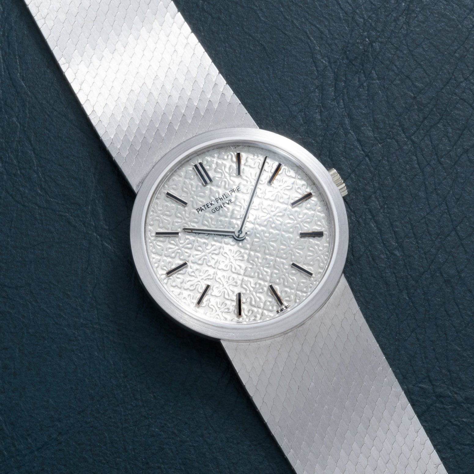 Patek Philippe Ladies Dress Watch 'Calatrava Cross' – Analog:Shift
