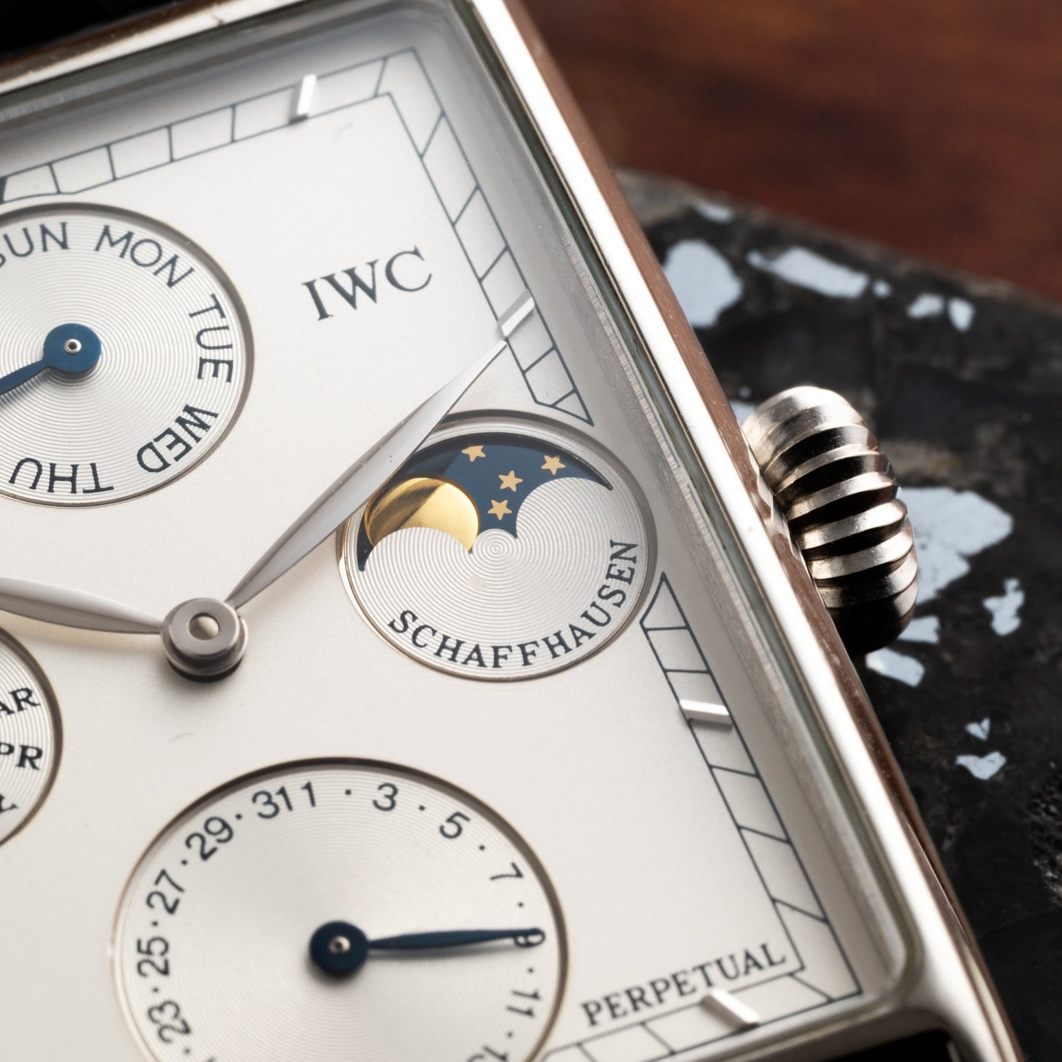 IWC Novecento Perpetual Calendar – Analog:Shift