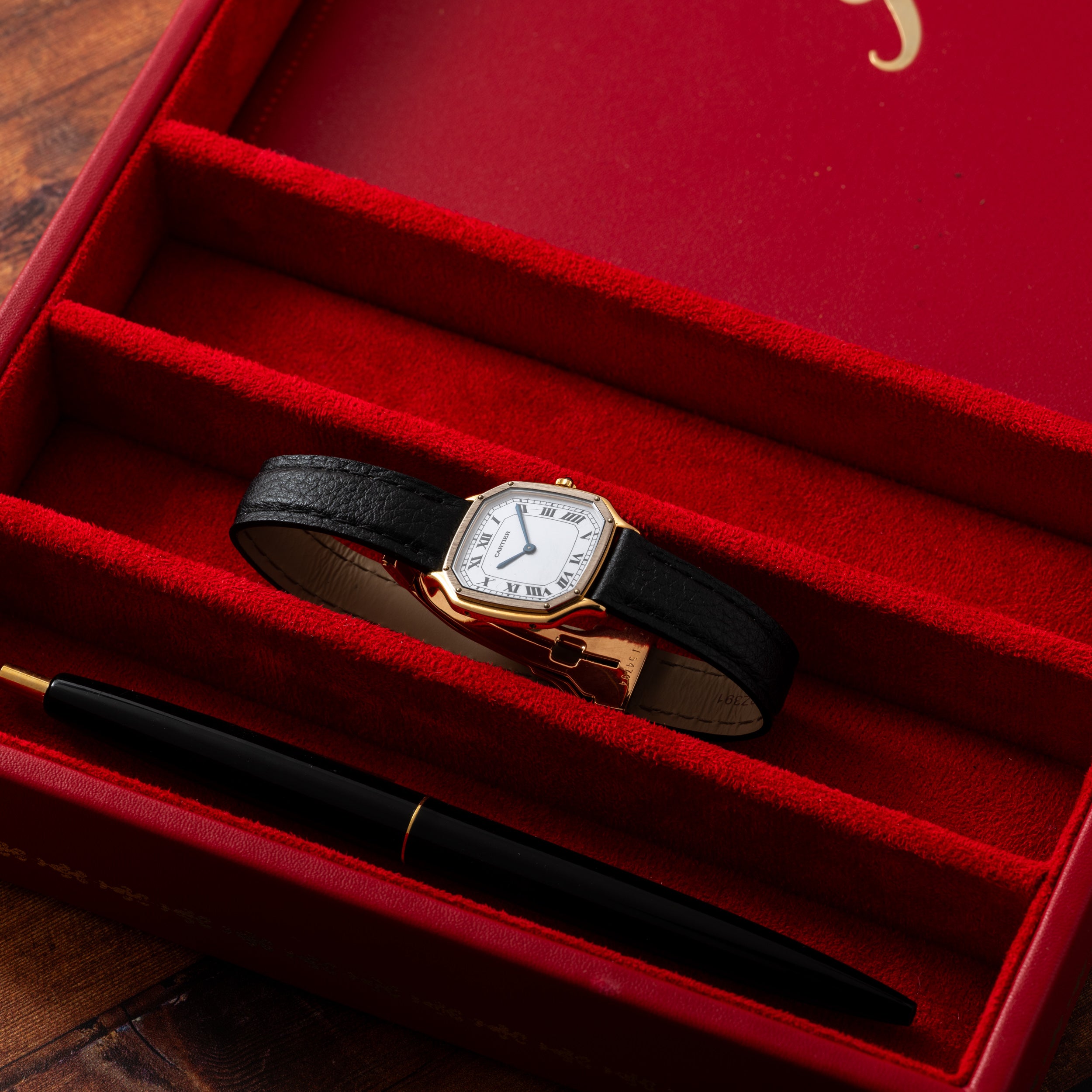 Cartier Trianon – Analog:Shift