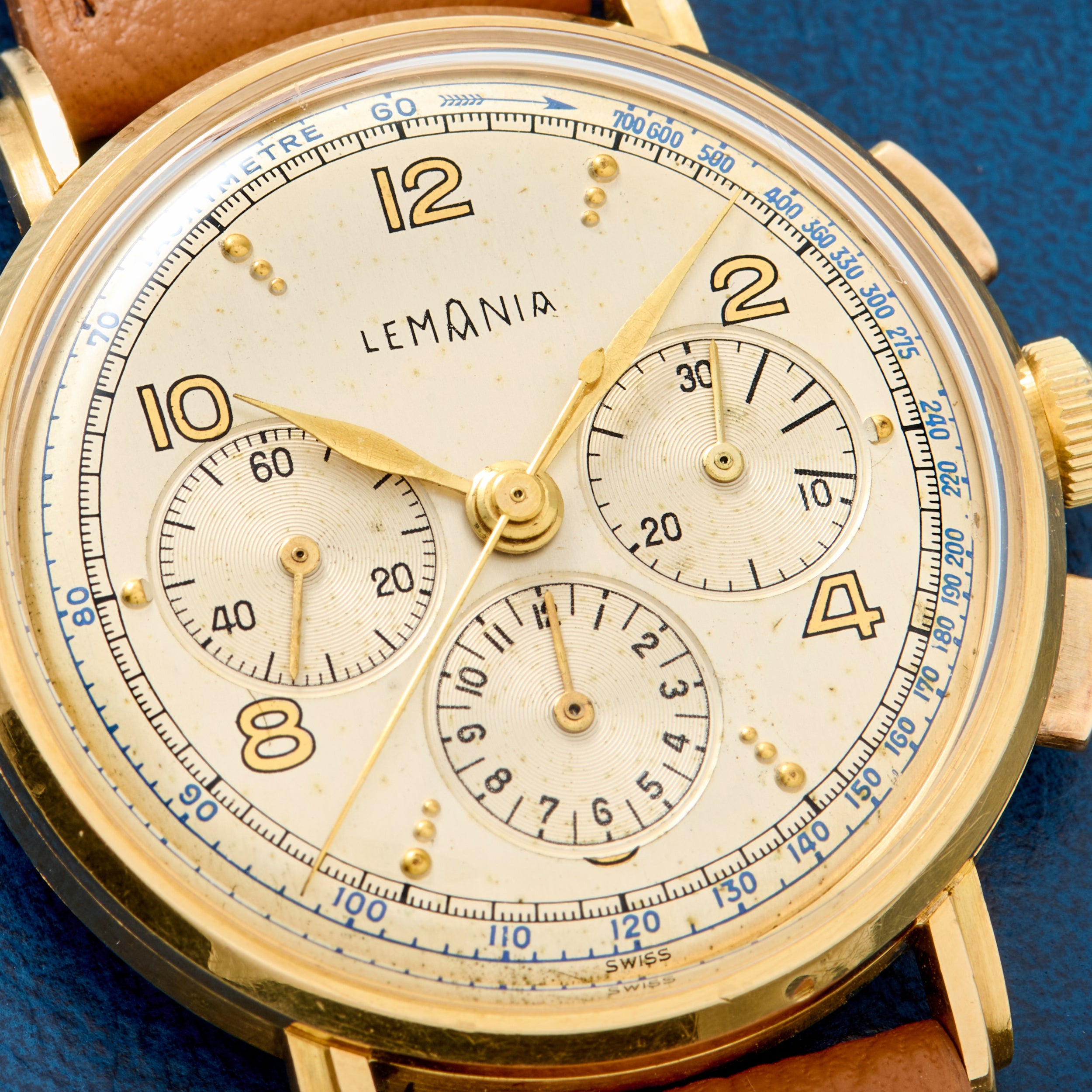 Lemania Chronograph – Analog:Shift
