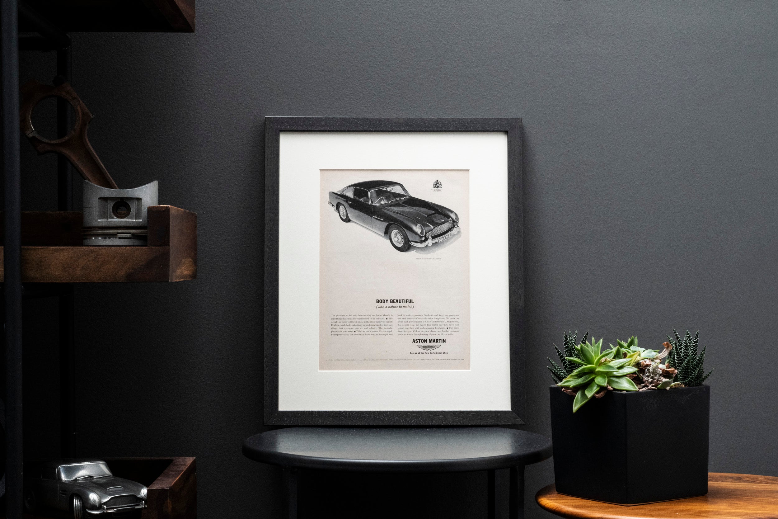 Aston Martin DB4 Vantage 'Body Beautiful' – Analog:Shift