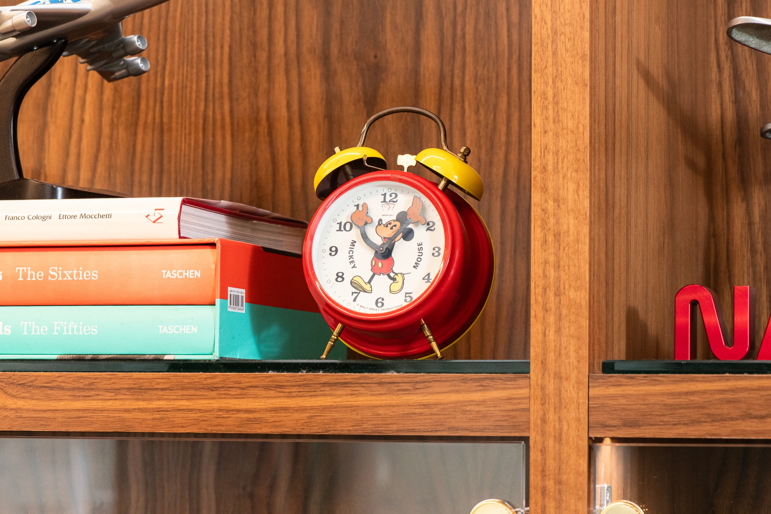 Bradley Mickey Mouse Alarm Clock – Analog:Shift