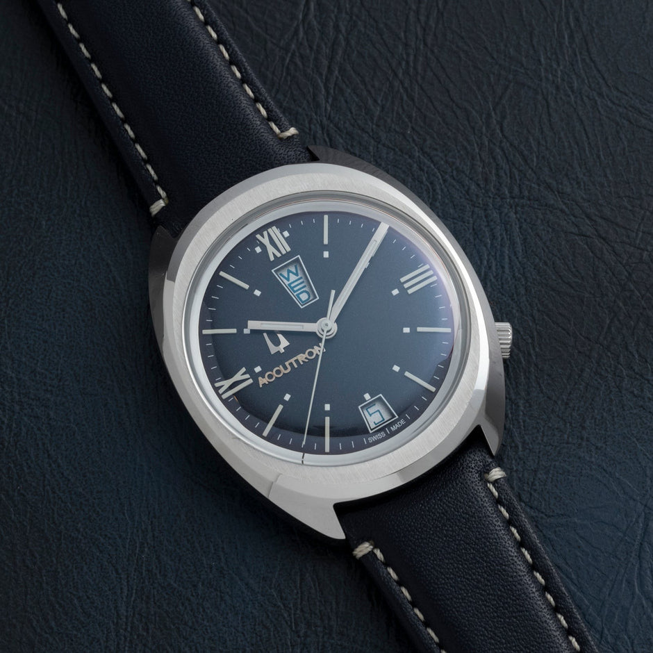 Factory Certified Pre-Owned Accutron – Analog:Shift