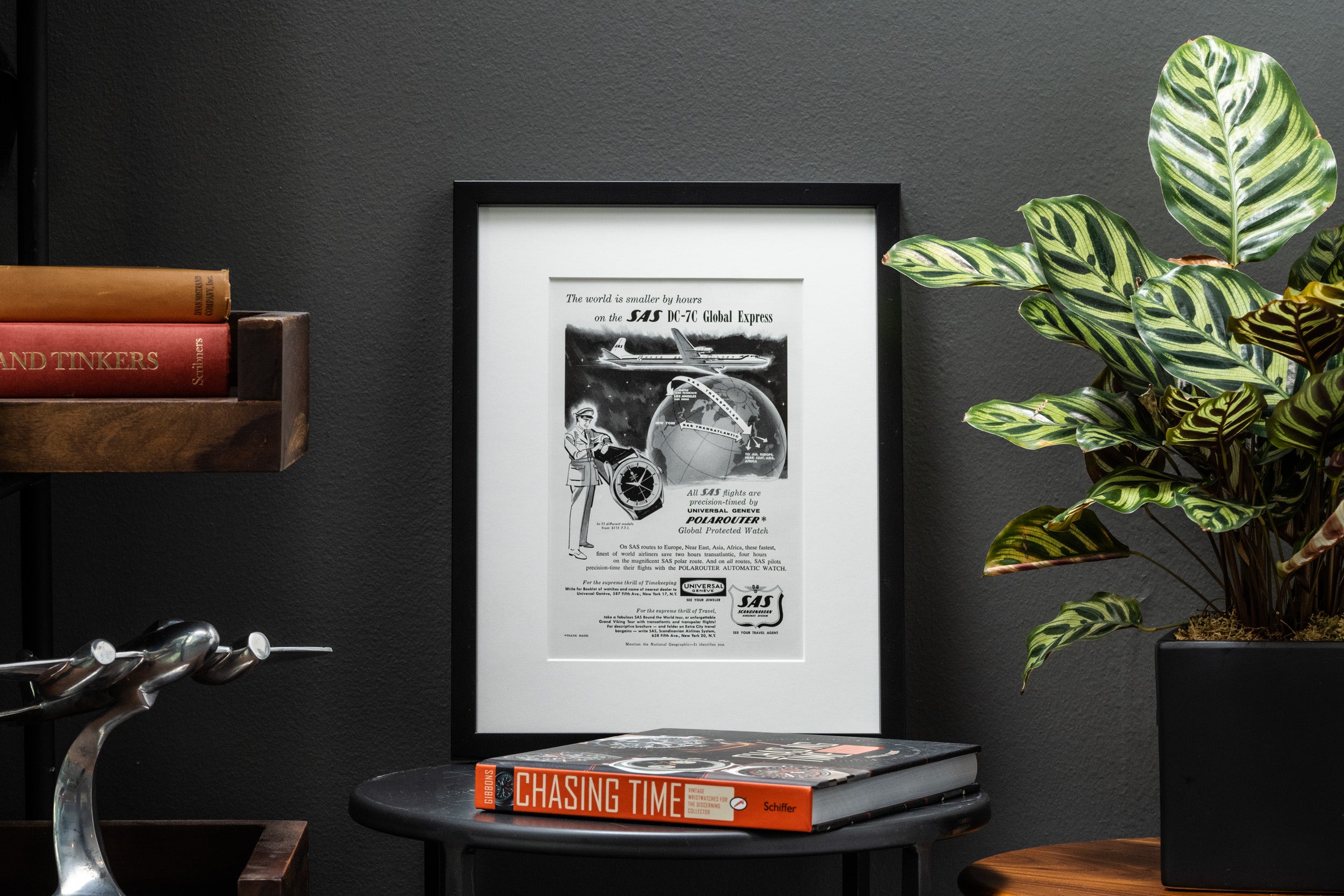 Universal Genève Polarouter 'SAS DC-7C Global Express' – Analog:Shift