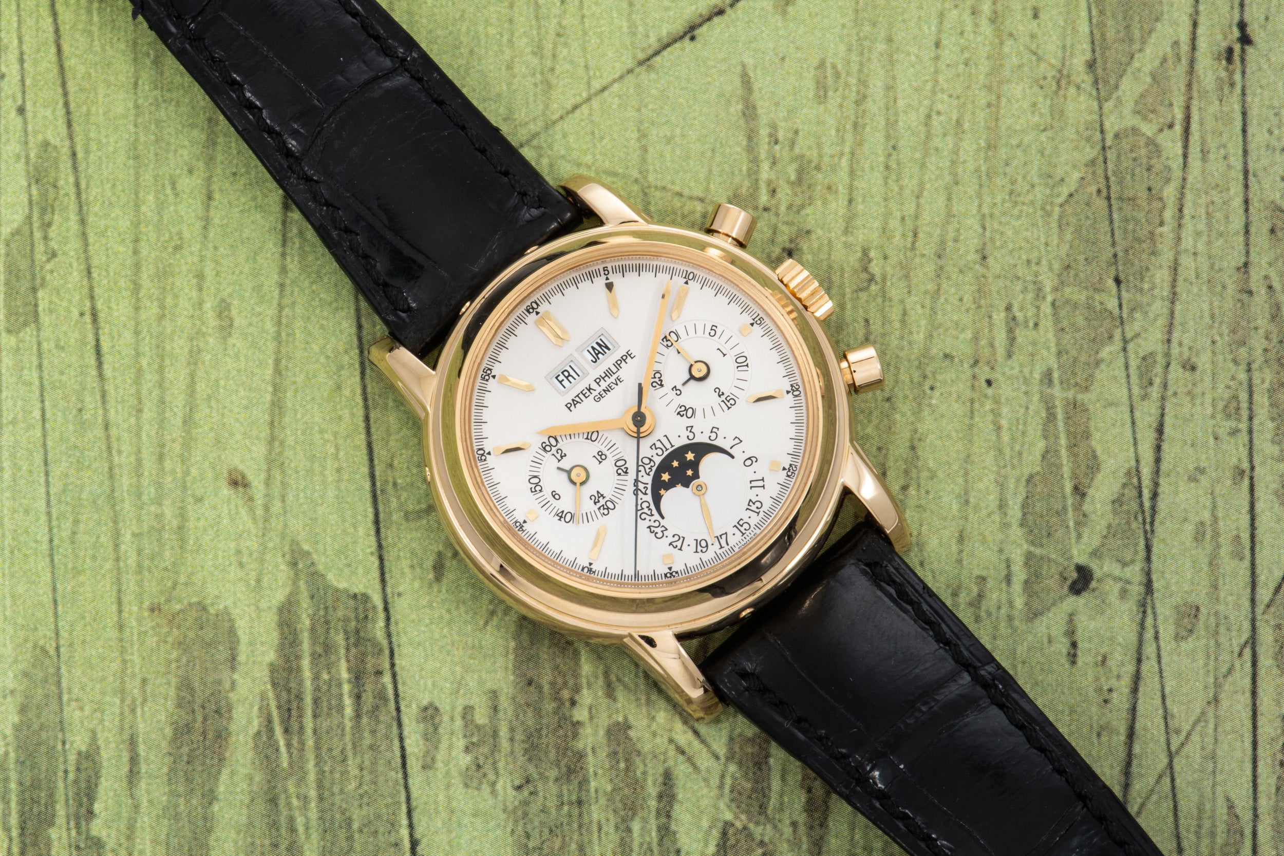 Patek Philippe Perpetual Calendar Moonphase Chronograph – Analog:Shift
