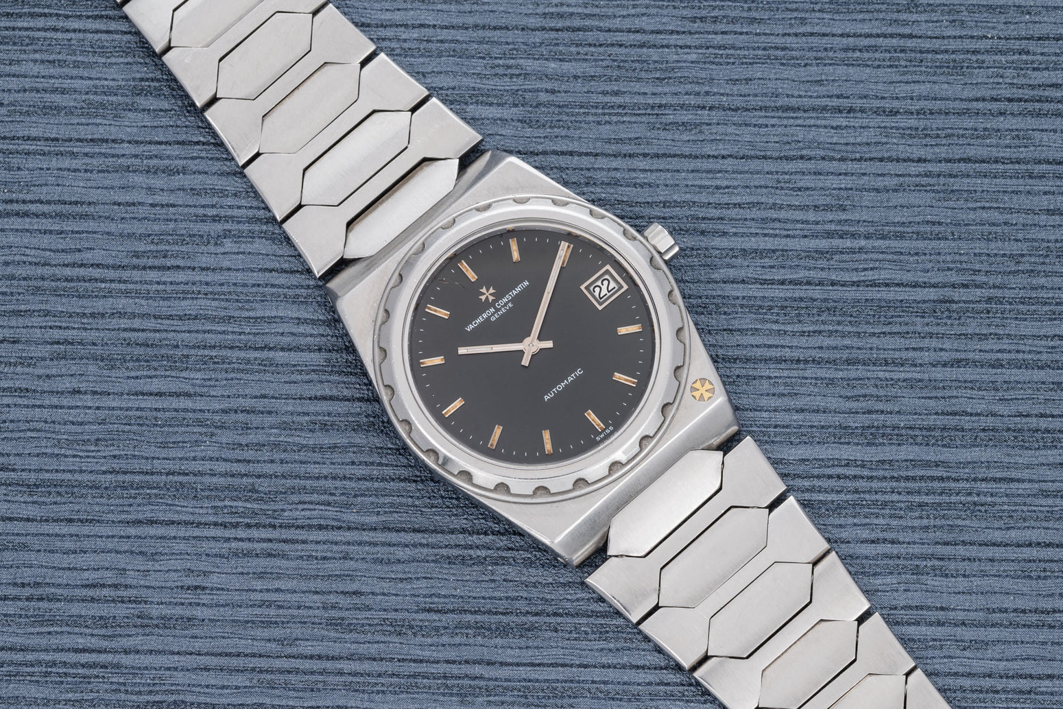 Vacheron Constantin 222 'Jumbo' – Analog:Shift