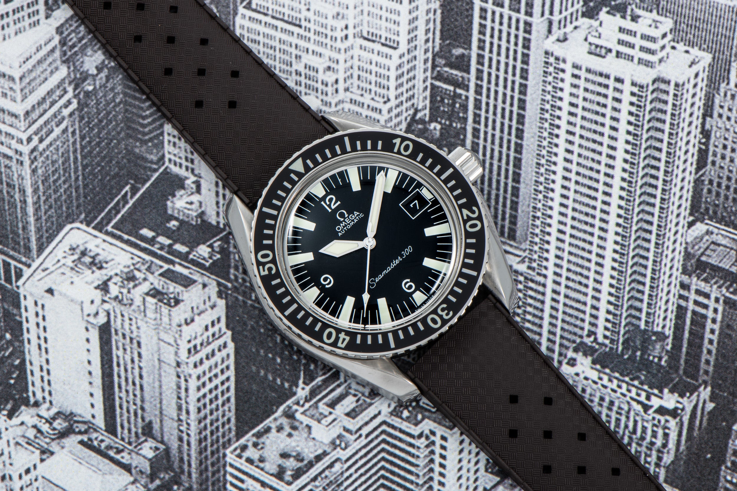 Omega Seamaster 300 'WatchCo' – Analog:Shift