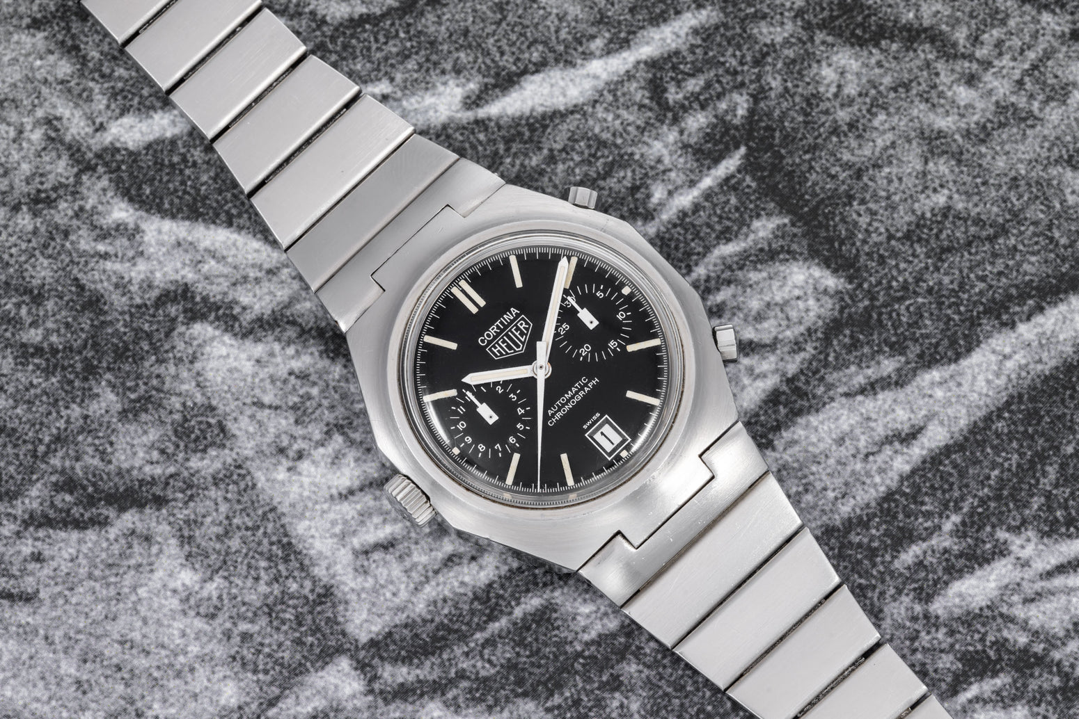 Heuer Cortina – Analog:Shift