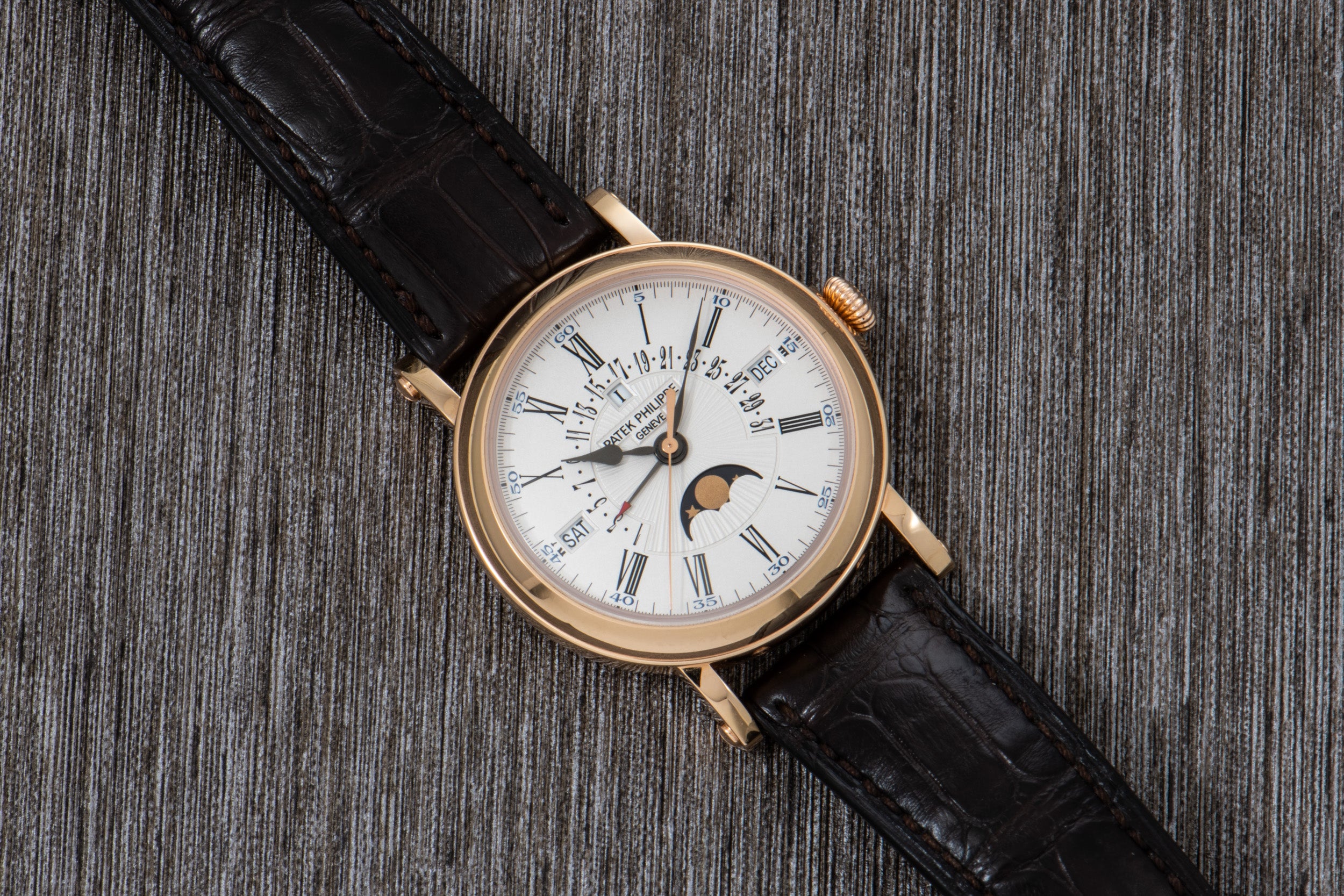 Patek Philippe Retrograde Perpetual Calendar – Analog:Shift