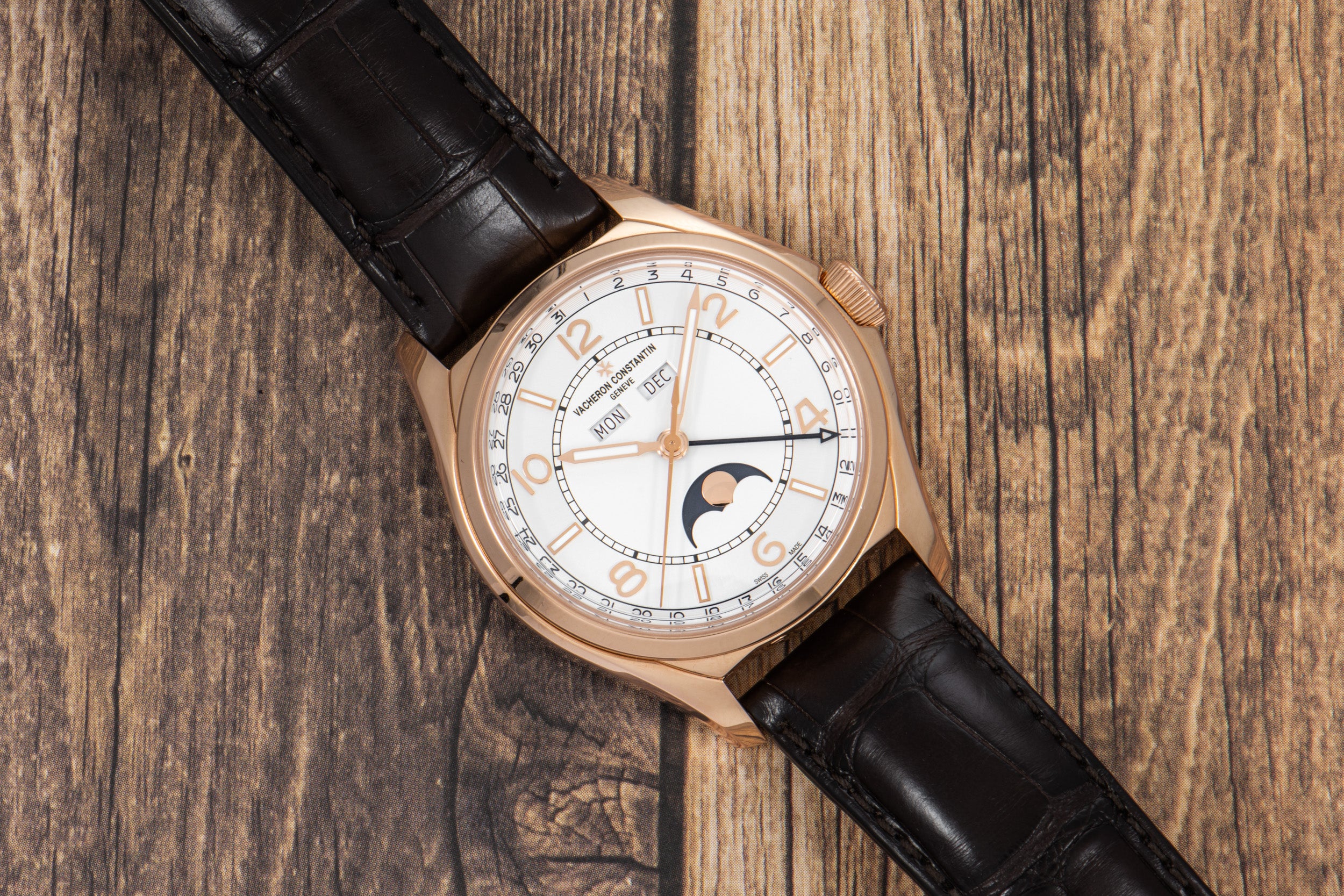 Vacheron Constantin FiftySix Complete Calendar Moonphase – Analog:Shift