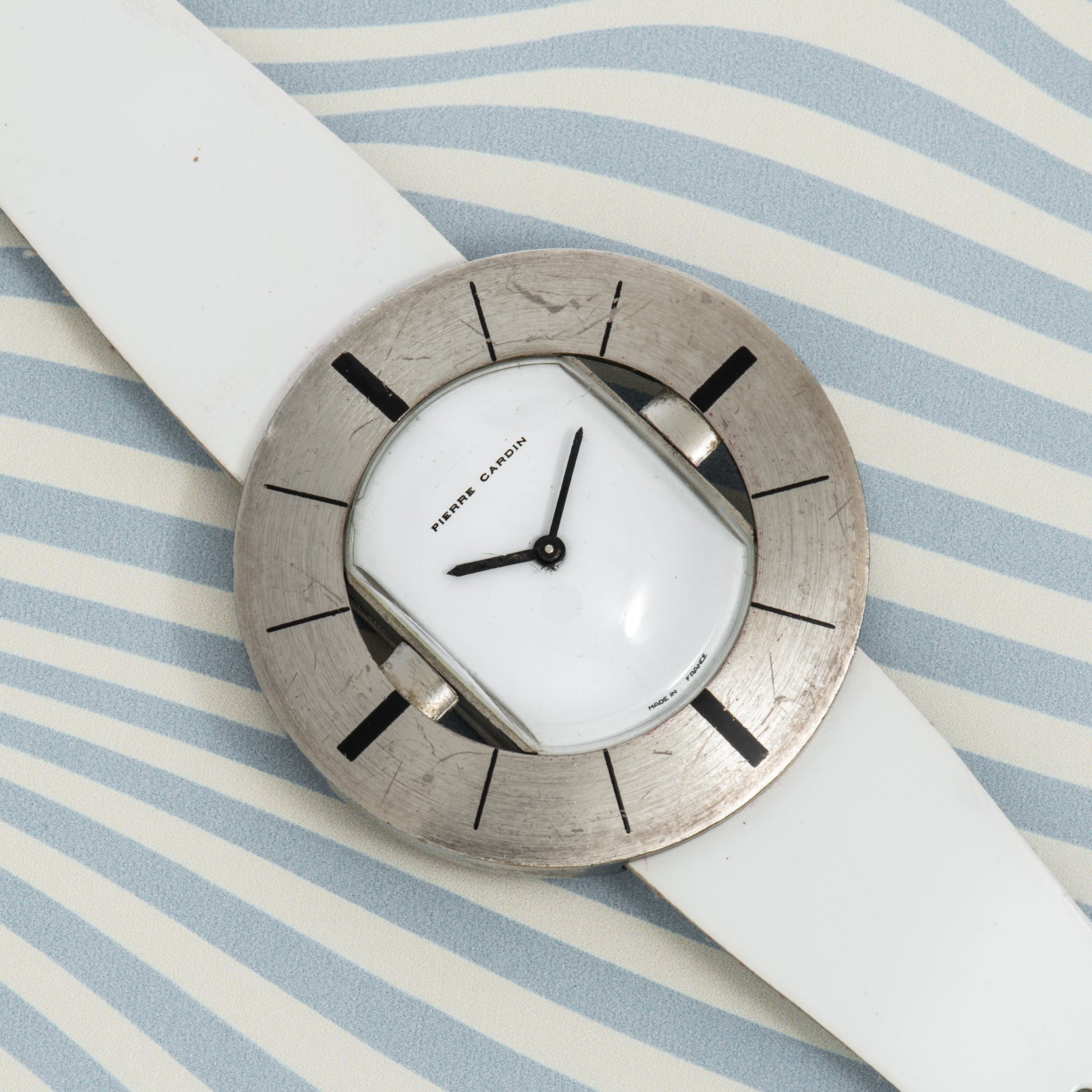 Pierre Cardin Espace – Analog:Shift