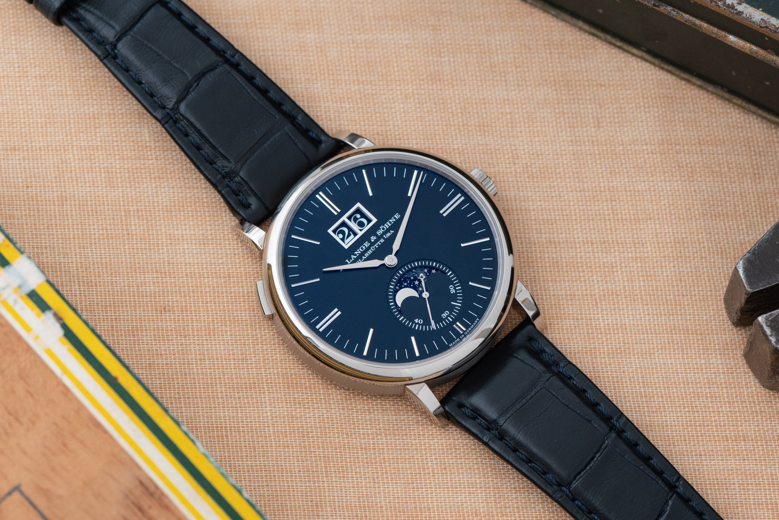 A. Lange & Söhne Saxonia Moonphase – Analog:Shift