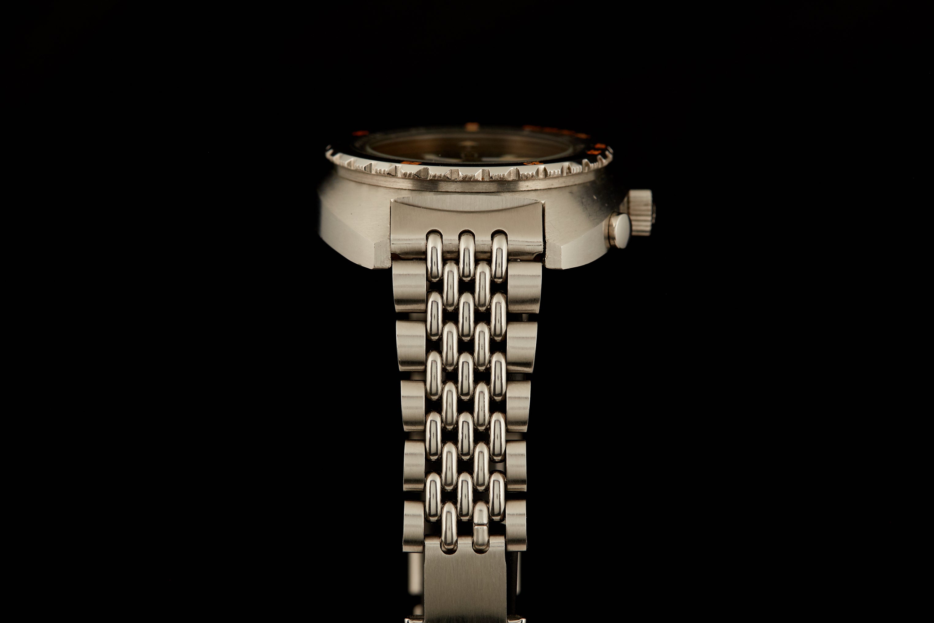 Doxa Sub 200 T. Graph 'Sharkhunter' – Analog:Shift