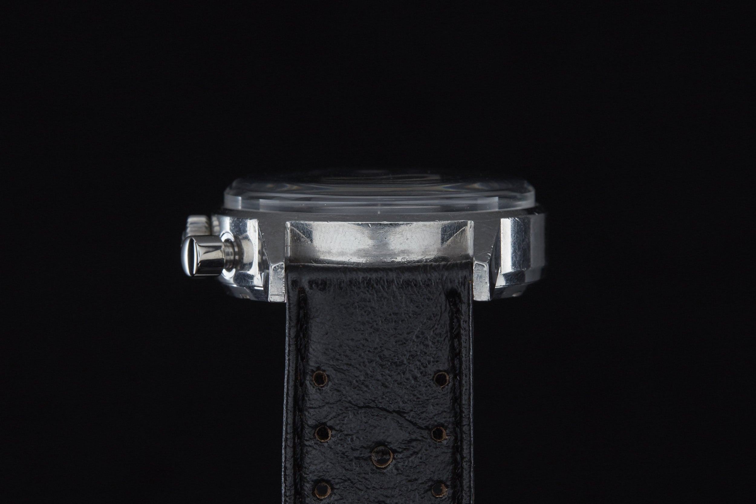 Hamilton Reverse Panda Chronograph – Analog:Shift