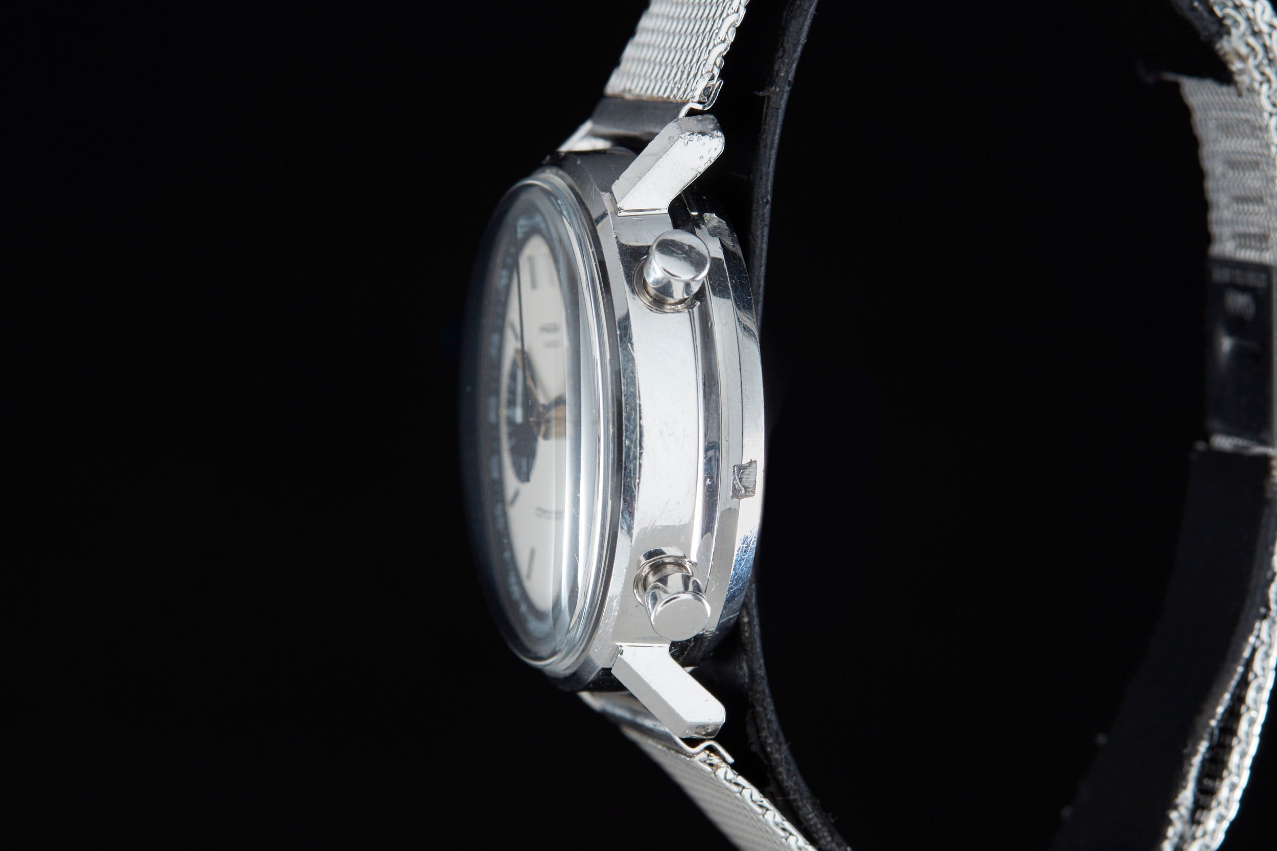 Hamilton Chronomatic Panda – Analog:Shift