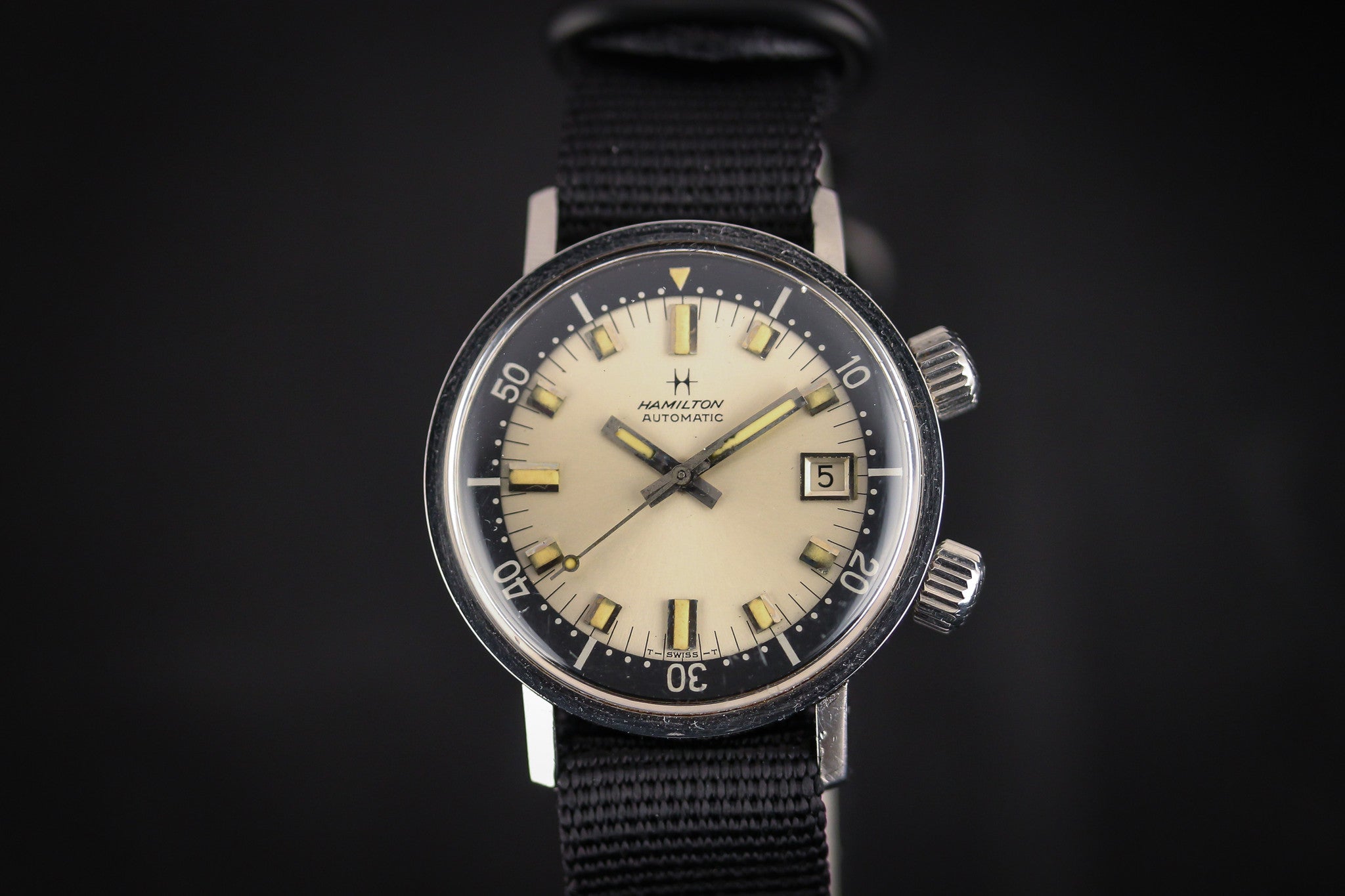 Hamilton Twin Crown Super Compressor Diving Watch – Analog:Shift