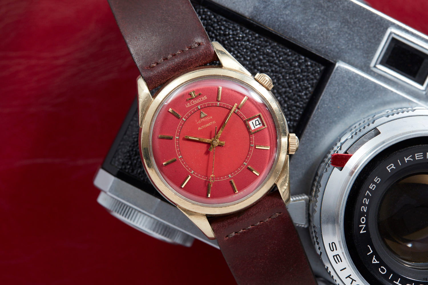 Jaeger-LeCoultre Memovox – Analog:Shift