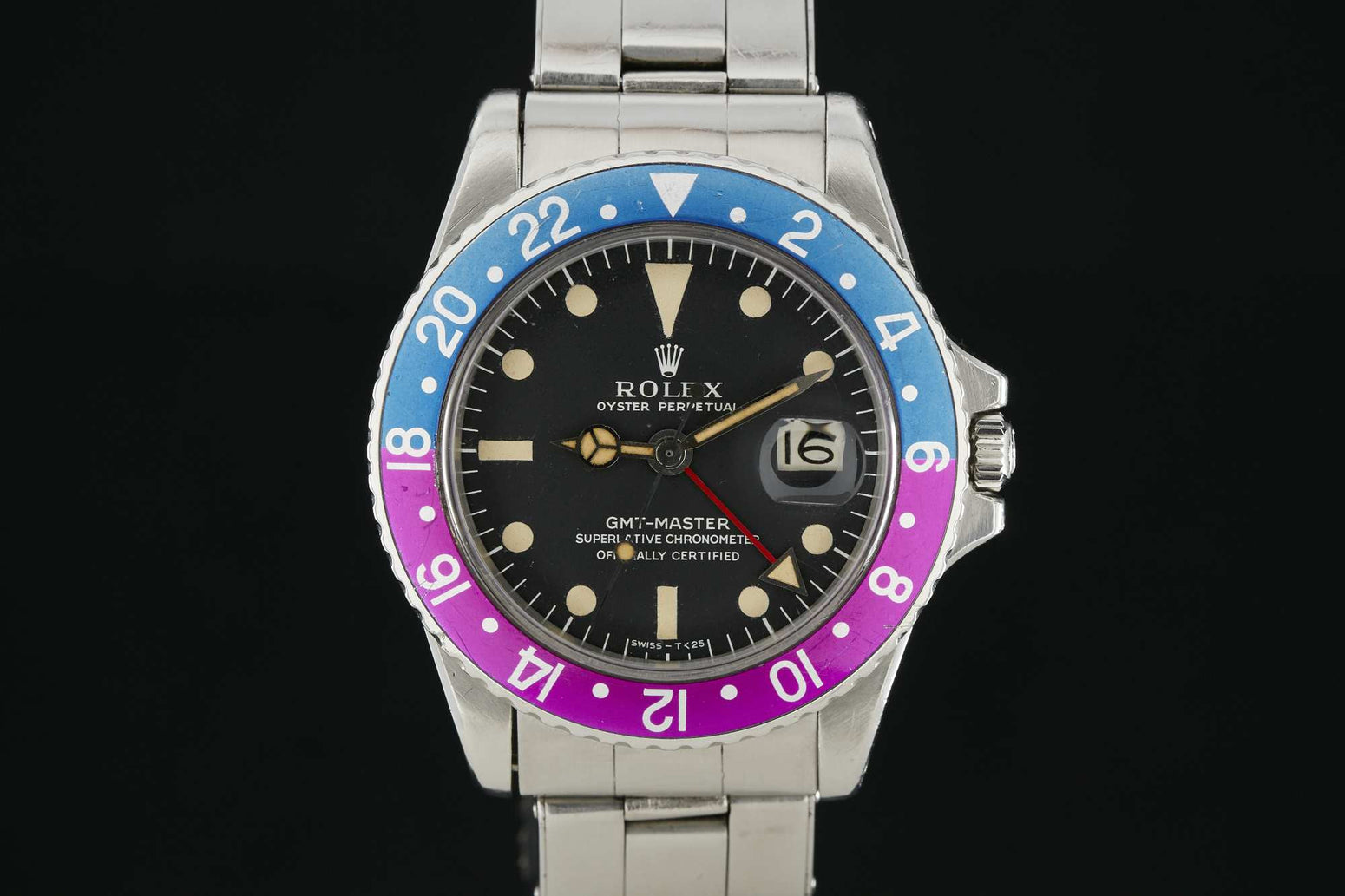 Rolex GMT Master 1675 Fuchsia – Analog:Shift
