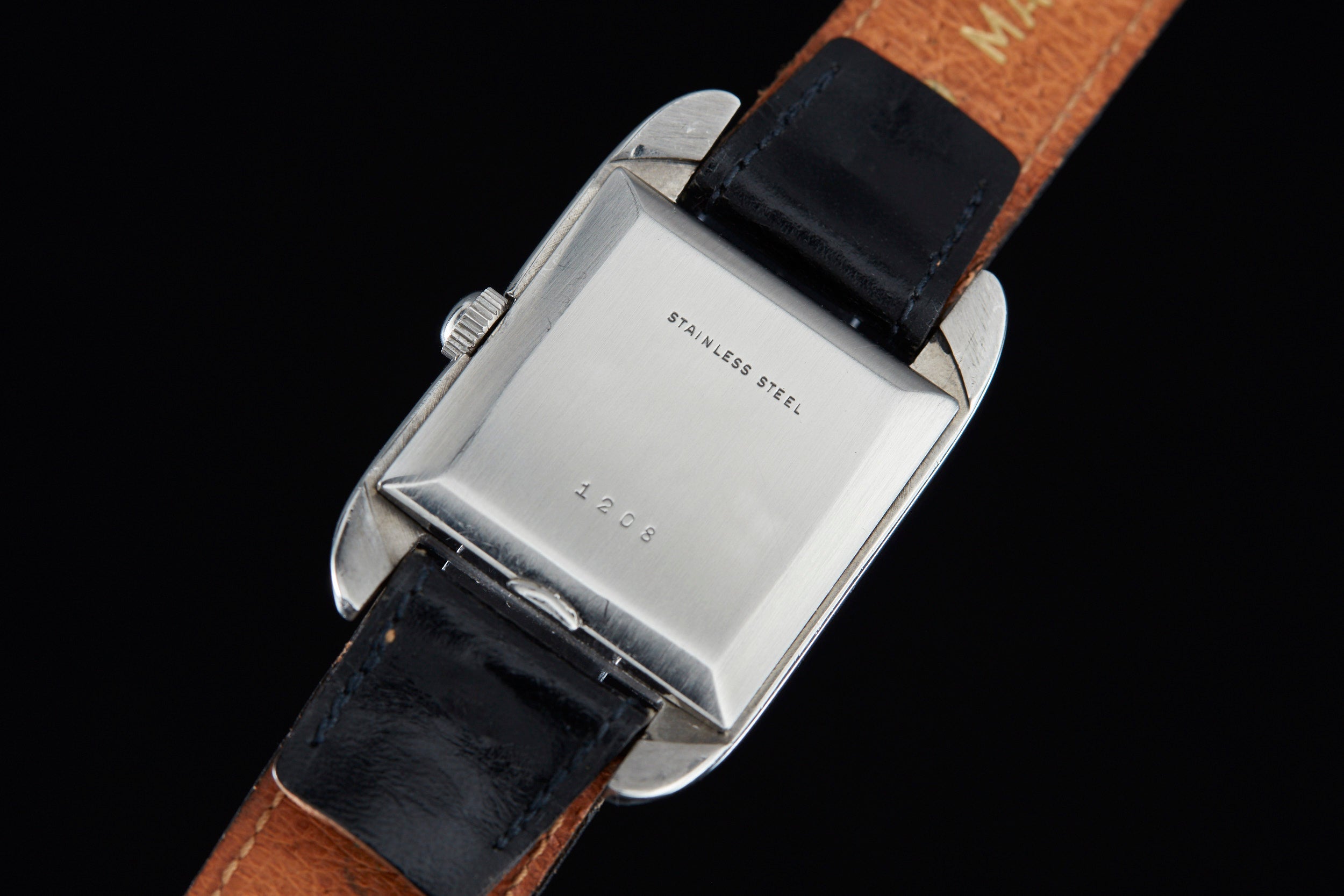 Rolex Gent's Tank Watch – Analog:Shift