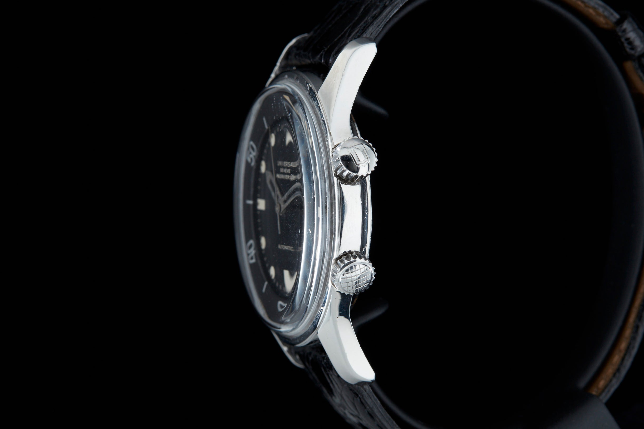 Universal Genève Jumbo Polerouter Sub SuperCompressor – Analog:Shift