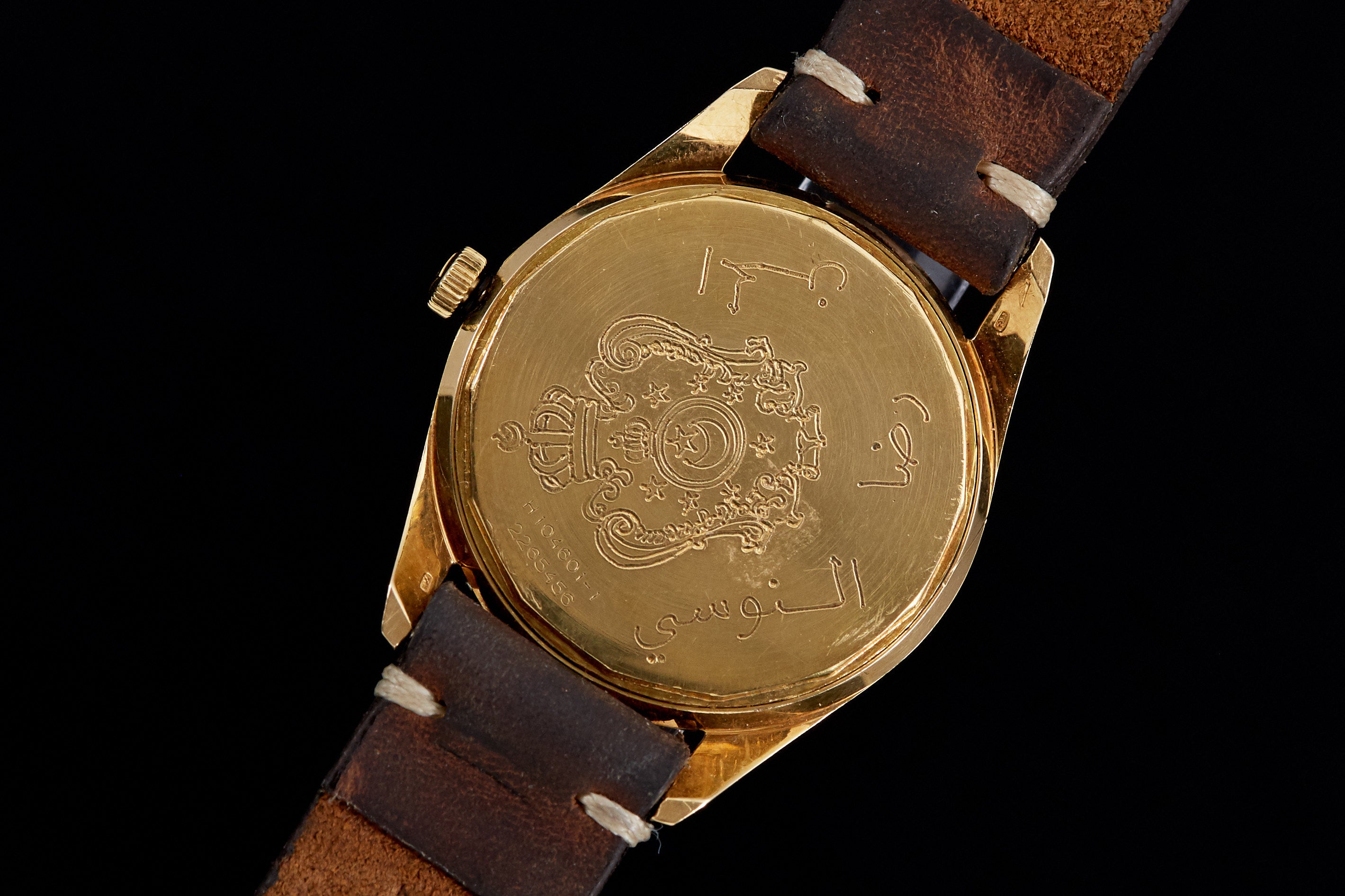 Universal Genève Polerouter Date 18k Yellow Gold Available Exclusively ...