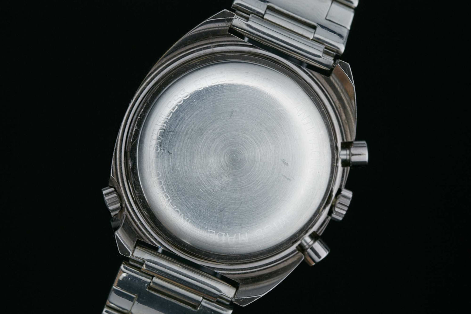 Wakmann Regate – Analog:Shift