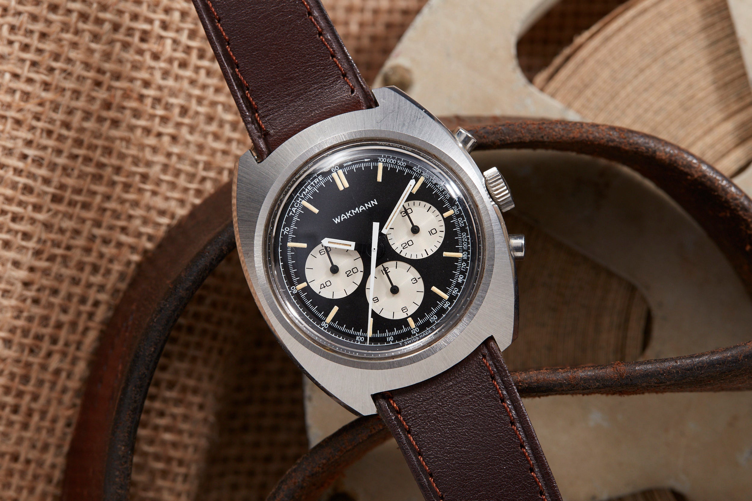 Wakmann Chronograph – Analog:Shift